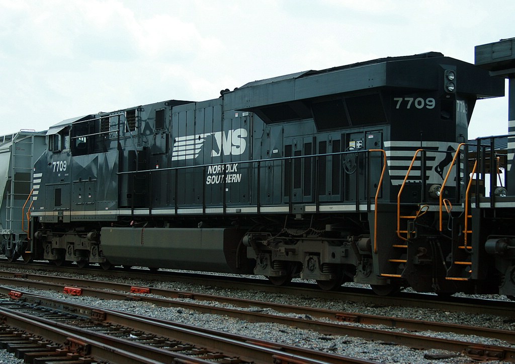 NS 7709